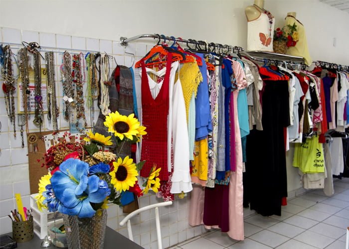 Como montar um bazar? 8 Dicas e ideias para organizar o seu